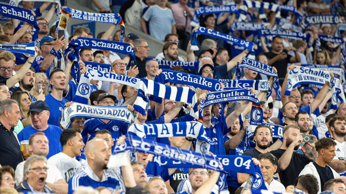 Dauerkarte, Tagesticket und Einlass: S04 bietet digitale Neuerungen