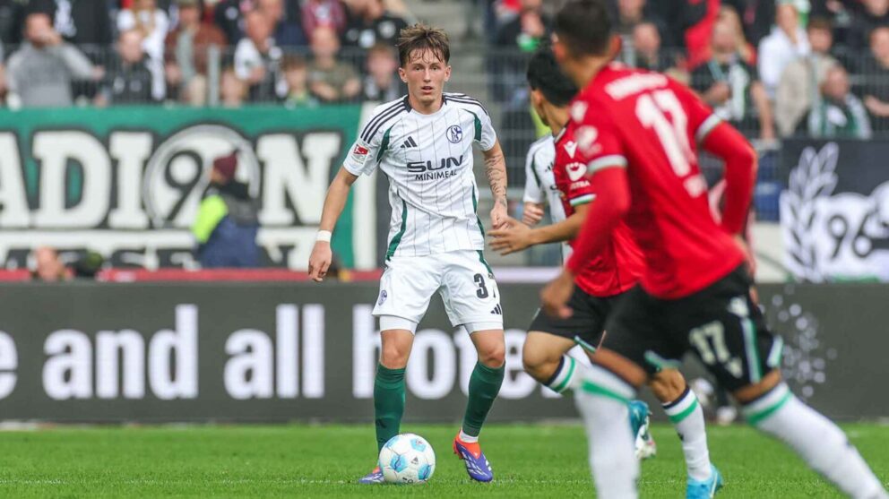 Max Grüger: A childhood dream come true - Fußball