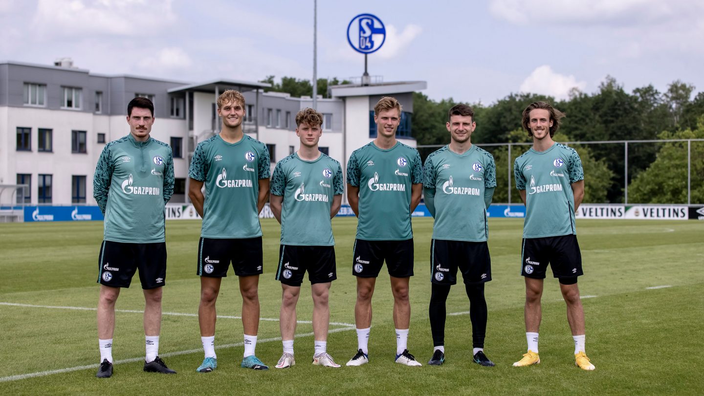 Saisonvorbereitung gestartet: U23 absolviert erste Einheit auf dem ... Saisonvorbereitung gestartet: U23 absolviert erste Einheit auf dem ...